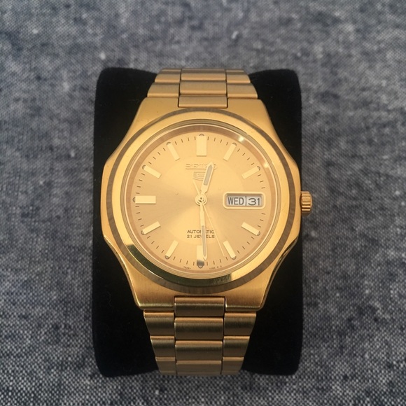 Seiko | Accessories | Seiko Mens Goldtone Bracelet Watch | Poshmark